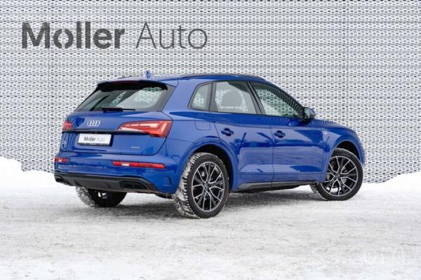 Blue Audi Q5 2024 in Riga, with an engine capacity of 2.00 L and mileage of 43 thousand km for 44490 €, photo 4 on AUTOMOTO.COM.LV