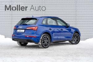 Blue Audi Q5 2024 in Riga, with an engine capacity of 2.00 L and mileage of 43 thousand km for 44490 €, photo 4 on AUTOMOTO.COM.LV