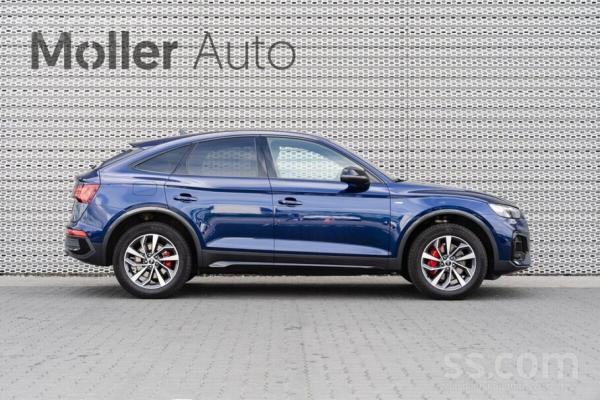 Zils Audi Q5 2024 Rīga, ar dzinēja tilpumu 2.00 L un nobraukumu 26 tūkst. km par 44850 €, foto 5 vietnē AUTOMOTO.COM.LV