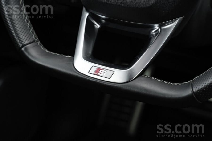 Zils Audi Q5 2024 Rīga, ar dzinēja tilpumu 2.00 L un nobraukumu 26 tūkst. km par 44850 €, foto 15 vietnē AUTOMOTO.COM.LV