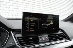 Zils Audi Q5 2024 Rīga, ar dzinēja tilpumu 2.00 L un nobraukumu 26 tūkst. km par 44850 €, foto 22 vietnē AUTOMOTO.COM.LV