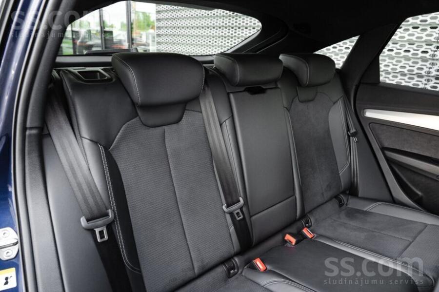 Zils Audi Q5 2024 Rīga, ar dzinēja tilpumu 2.00 L un nobraukumu 26 tūkst. km par 44850 €, foto 28 vietnē AUTOMOTO.COM.LV
