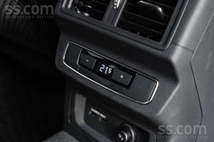 Zils Audi Q5 2024 Rīga, ar dzinēja tilpumu 2.00 L un nobraukumu 26 tūkst. km par 44850 €, foto 29 vietnē AUTOMOTO.COM.LV