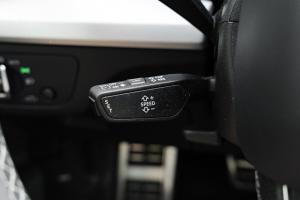 Blue Audi Q5 2024 in Marupe, with an engine capacity of 2.00 L and mileage of 26 thousand km for 44850 €, photo 16 on AUTOMOTO.COM.LV