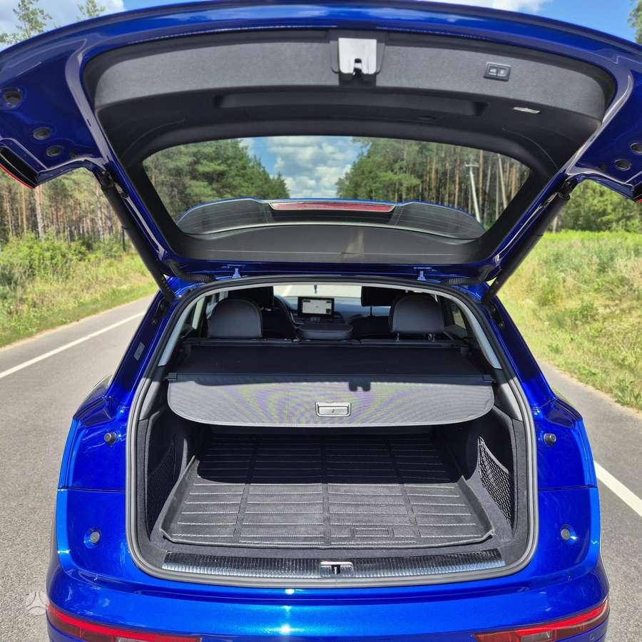 Zils Audi Q5 2024 Kazlų Rūda, ar dzinēja tilpumu 1.98 L un nobraukumu 29 tūkst. km par 36000 €, foto 10 vietnē AUTOMOTO.COM.LV