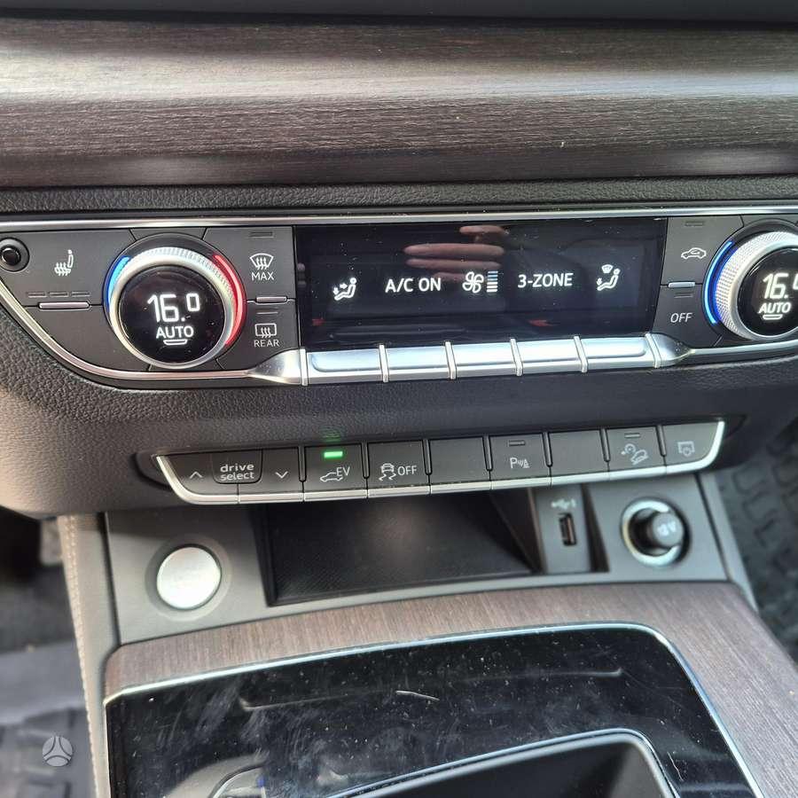 Zils Audi Q5 2024 Kazlų Rūda, ar dzinēja tilpumu 1.98 L un nobraukumu 29 tūkst. km par 36000 €, foto 12 vietnē AUTOMOTO.COM.LV