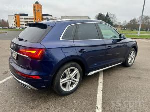 Blue Audi Q5 2025 in Riga, with an engine capacity of 2.00 L and mileage of 21 thousand km for 42000 €, photo 4 on AUTOMOTO.COM.LV