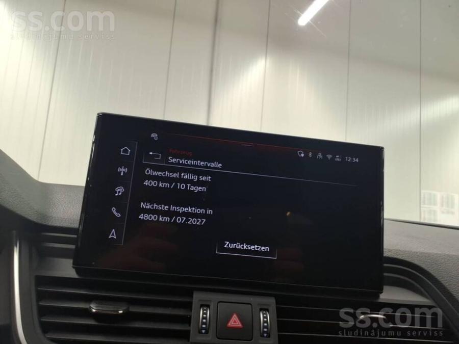 Blue Audi Q5 2025 in Riga, with an engine capacity of 3.00 L and mileage of 25 thousand km for 46500 €, photo 8 on AUTOMOTO.COM.LV
