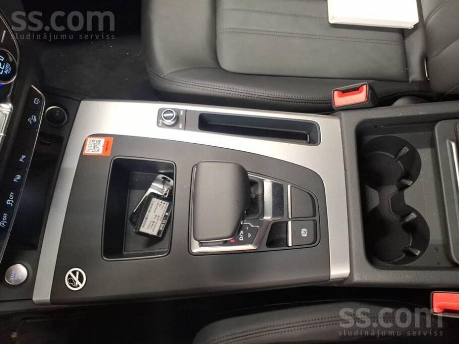 Blue Audi Q5 2025 in Riga, with an engine capacity of 3.00 L and mileage of 25 thousand km for 46500 €, photo 10 on AUTOMOTO.COM.LV