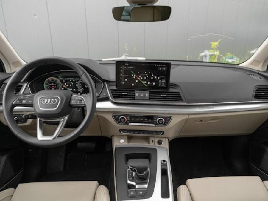 Blue Audi Q5 2025 in Vilnius, with an engine capacity of 2.00 L and mileage of 38 thousand km for 46750 €, photo 13 on AUTOMOTO.COM.LV
