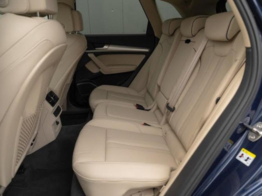 Blue Audi Q5 2025 in Vilnius, with an engine capacity of 2.00 L and mileage of 38 thousand km for 46750 €, photo 27 on AUTOMOTO.COM.LV