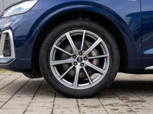 Blue Audi Q5 2025 in Vilnius, with an engine capacity of 2.00 L and mileage of 38 thousand km for 46750 €, photo 30 on AUTOMOTO.COM.LV