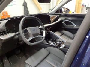 Blue Audi Q5 2025 in Marupe, with an engine capacity of 2.00 L and mileage of 19 thousand km for 45900 €, photo 4 on AUTOMOTO.COM.LV