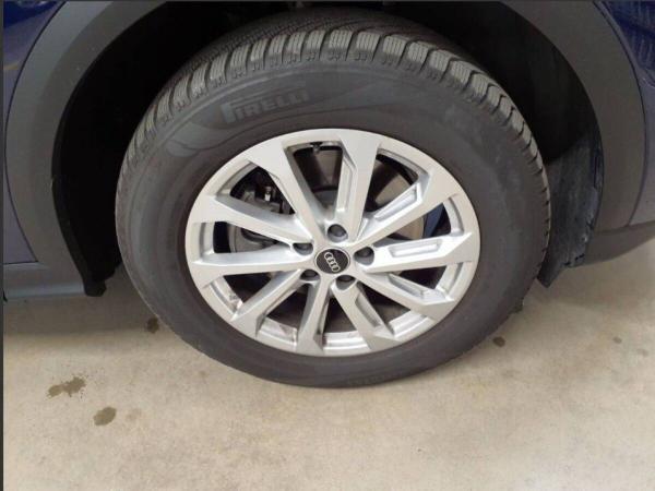 Zils Audi Q5 2025 Mārupe, ar dzinēja tilpumu 2.00 L un nobraukumu 19 tūkst. km par 45900 €, foto 9 vietnē AUTOMOTO.COM.LV