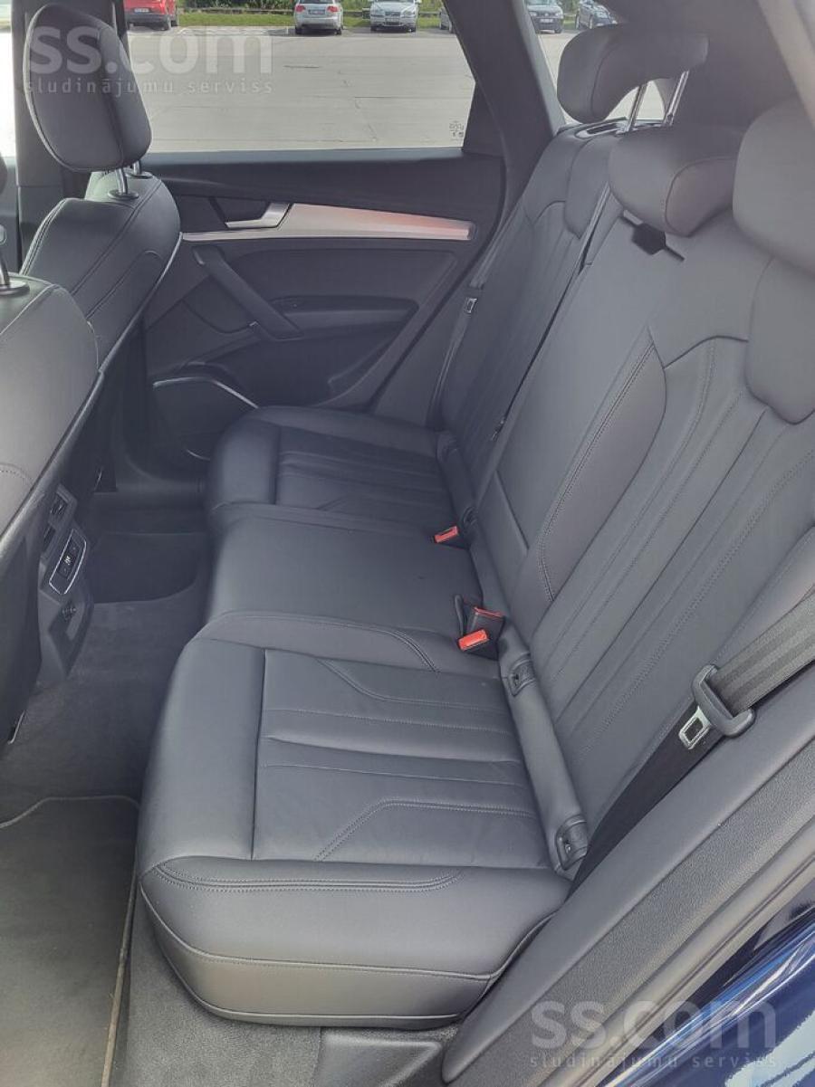 Zils Audi Q5 2025 Rīga, ar dzinēja tilpumu 2.00 L un nobraukumu 42 tūkst. km par 35700 €, foto 8 vietnē AUTOMOTO.COM.LV