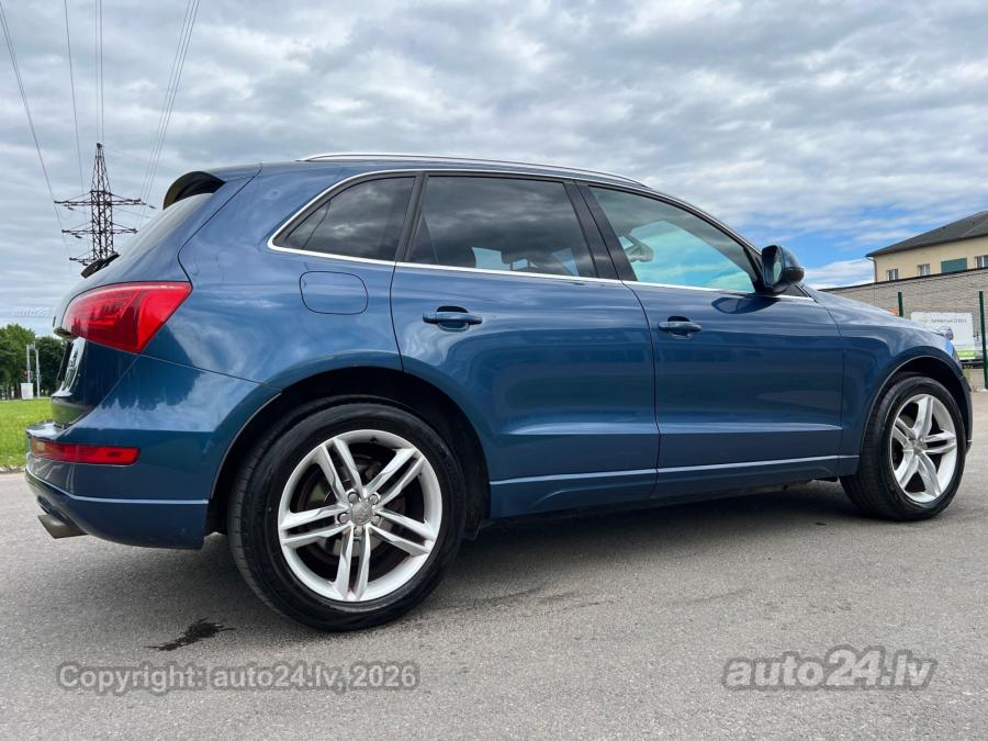Zils Audi Q5 2010 Narva, ar dzinēja tilpumu 2.00 L un nobraukumu 278 tūkst. km par 5999 €, foto 12 vietnē AUTOMOTO.COM.LV