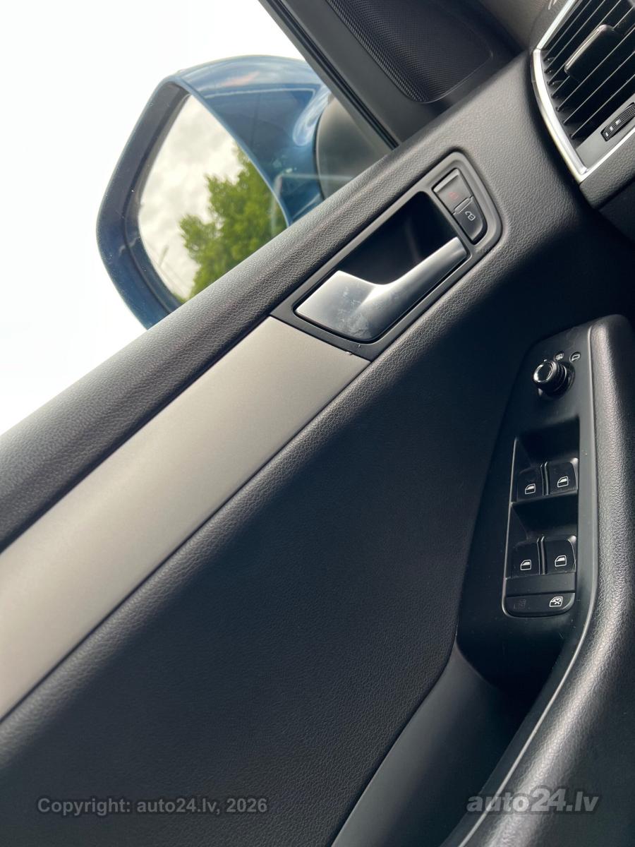 Zils Audi Q5 2010 Narva, ar dzinēja tilpumu 2.00 L un nobraukumu 278 tūkst. km par 5999 €, foto 28 vietnē AUTOMOTO.COM.LV