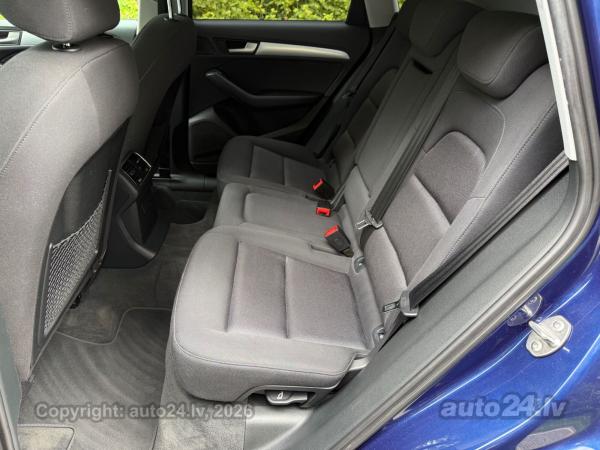Zils Audi Q5 2013 Rapla, ar dzinēja tilpumu 2.00 L un nobraukumu 205 tūkst. km par 10900 €, foto 10 vietnē AUTOMOTO.COM.LV