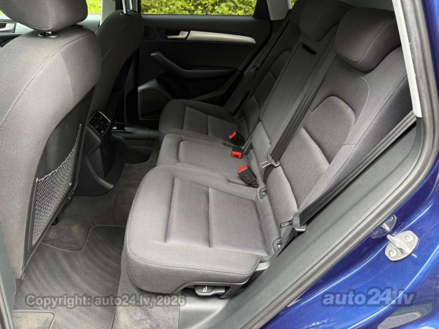 Blue Audi Q5 2013 in Rapla, with an engine capacity of 2.00 L and mileage of 205 thousand km for 10900 €, photo 11 on AUTOMOTO.COM.LV