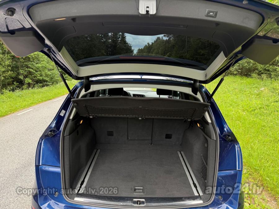 Blue Audi Q5 2013 in Rapla, with an engine capacity of 2.00 L and mileage of 205 thousand km for 10900 €, photo 12 on AUTOMOTO.COM.LV