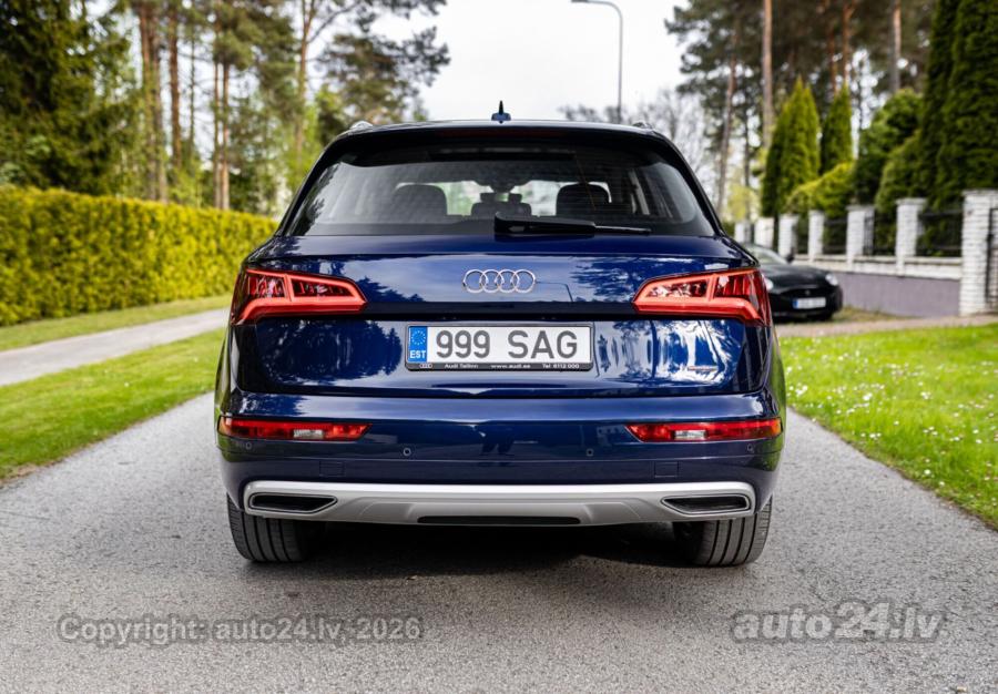 Blue Audi Q5 2017 in Tallinn, with an engine capacity of 2.00 L and mileage of 220 thousand km for 19900 €, photo 6 on AUTOMOTO.COM.LV