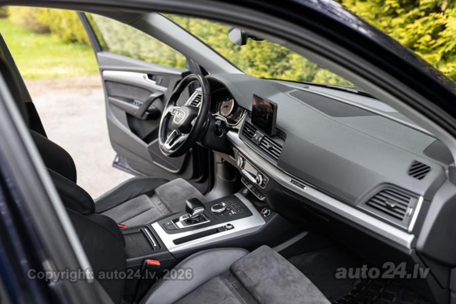 Blue Audi Q5 2017 in Tallinn, with an engine capacity of 2.00 L and mileage of 220 thousand km for 19900 €, photo 11 on AUTOMOTO.COM.LV