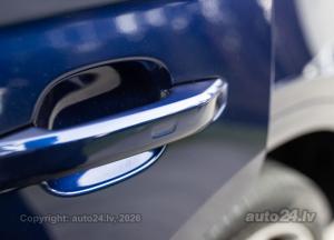 Blue Audi Q5 2017 in Tallinn, with an engine capacity of 2.00 L and mileage of 220 thousand km for 19900 €, photo 29 on AUTOMOTO.COM.LV