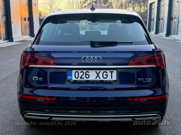Blue Audi Q5 2022 in Tallinn, with an engine capacity of 3.00 L and mileage of 75 thousand km for 35490 €, photo 6 on AUTOMOTO.COM.LV