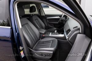 Blue Audi Q5 2022 in Jelgava, with an engine capacity of 2.00 L and mileage of 120 thousand km for 33203 €, photo 6 on AUTOMOTO.COM.LV