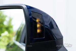 Blue Audi Q5 2022 in Jelgava, with an engine capacity of 2.00 L and mileage of 120 thousand km for 33203 €, photo 23 on AUTOMOTO.COM.LV