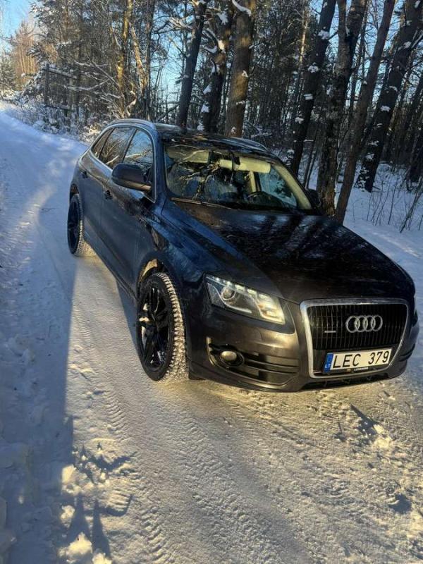 Brown Audi Q5 2009 in Moletai, with an engine capacity of 2.97 L and mileage of 346 thousand km for 7550 €, photo 10 on AUTOMOTO.COM.LV