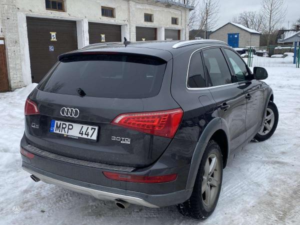 Brown Audi Q5 2009 in Vilnius, with an engine capacity of 2.97 L and mileage of 298 thousand km for 7300 €, photo 8 on AUTOMOTO.COM.LV
