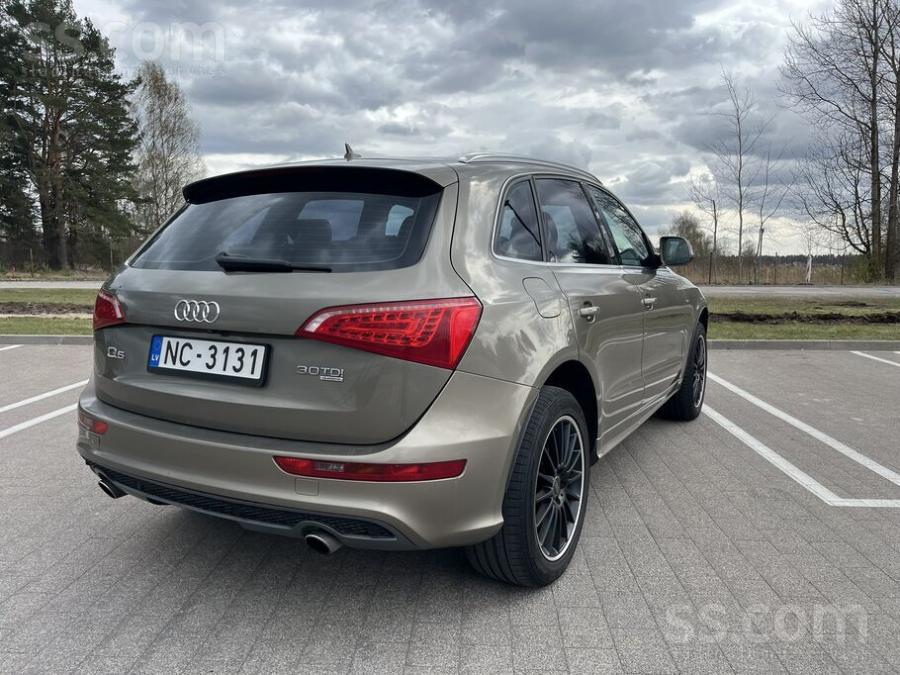Brūns Audi Q5 2009 Rīga, ar dzinēja tilpumu 3.00 L un nobraukumu 319 tūkst. km par 9550 €, foto 10 vietnē AUTOMOTO.COM.LV