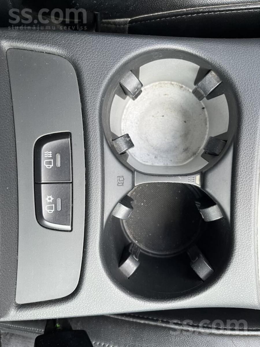 Brūns Audi Q5 2009 Rīga, ar dzinēja tilpumu 3.00 L un nobraukumu 319 tūkst. km par 9550 €, foto 19 vietnē AUTOMOTO.COM.LV