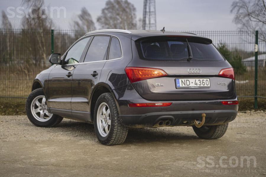 Brown Audi Q5 2009 in Riga, with an engine capacity of 2.00 L and mileage of 349 thousand km for 8990 €, photo 6 on AUTOMOTO.COM.LV