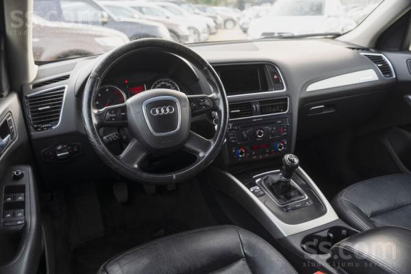Brown Audi Q5 2009 in Riga, with an engine capacity of 2.00 L and mileage of 349 thousand km for 8990 €, photo 7 on AUTOMOTO.COM.LV