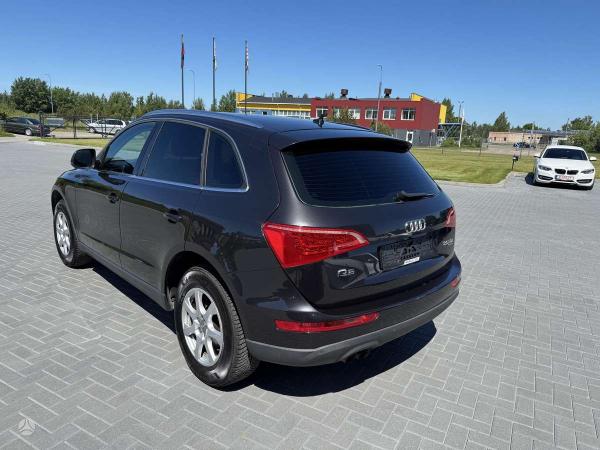 Brūns Audi Q5 2009 Telšiai, ar dzinēja tilpumu 1.97 L un nobraukumu 250 tūkst. km par 8999 €, foto 5 vietnē AUTOMOTO.COM.LV