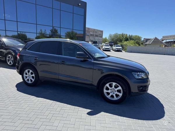 Brūns Audi Q5 2009 Telšiai, ar dzinēja tilpumu 1.97 L un nobraukumu 250 tūkst. km par 8999 €, foto 9 vietnē AUTOMOTO.COM.LV