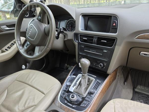 Ауди Ку 5 2009 в Рига на AUTOMOTO.COM.LV Коричневый Ауди Ку 5 2009 в Рига, объемом двигателя 3.00 л и пробегом 323 тыс. км за 9440 €, фото 8 на AUTOMOTO.COM.LV