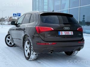 Brūns Audi Q5 2010 Rēzekne, ar dzinēja tilpumu 3.00 L un nobraukumu 264 tūkst. km par 9990 €, foto 4 vietnē AUTOMOTO.COM.LV