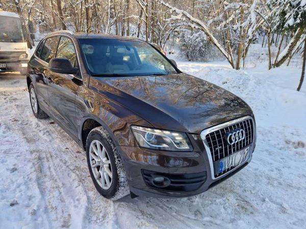 Brūns Audi Q5 2010 Viļņa, ar dzinēja tilpumu 1.97 L un nobraukumu 365 tūkst. km par 6500 €, foto 8 vietnē AUTOMOTO.COM.LV