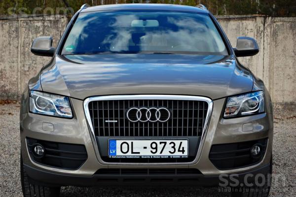 Brown Audi Q5 2010 in Tukums, with an engine capacity of 2.00 L and mileage of 215 thousand km for 10500 €, photo 3 on AUTOMOTO.COM.LV