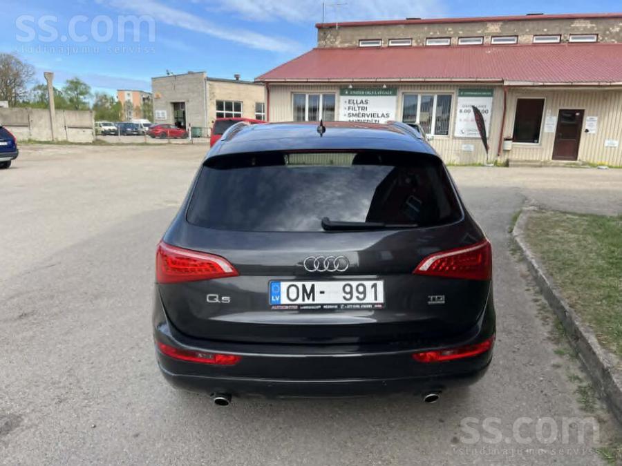 Brūns Audi Q5 2010 Rēzekne, ar dzinēja tilpumu 3.00 L un nobraukumu 0 tūkst. km par 8250 €, foto 9 vietnē AUTOMOTO.COM.LV