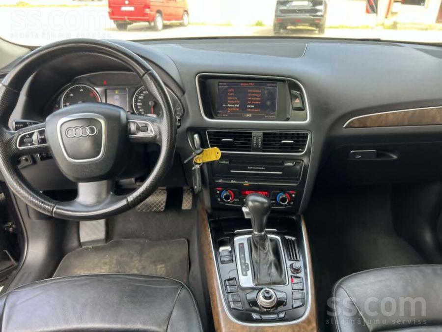 Brūns Audi Q5 2010 Rēzekne, ar dzinēja tilpumu 3.00 L un nobraukumu 0 tūkst. km par 8250 €, foto 11 vietnē AUTOMOTO.COM.LV