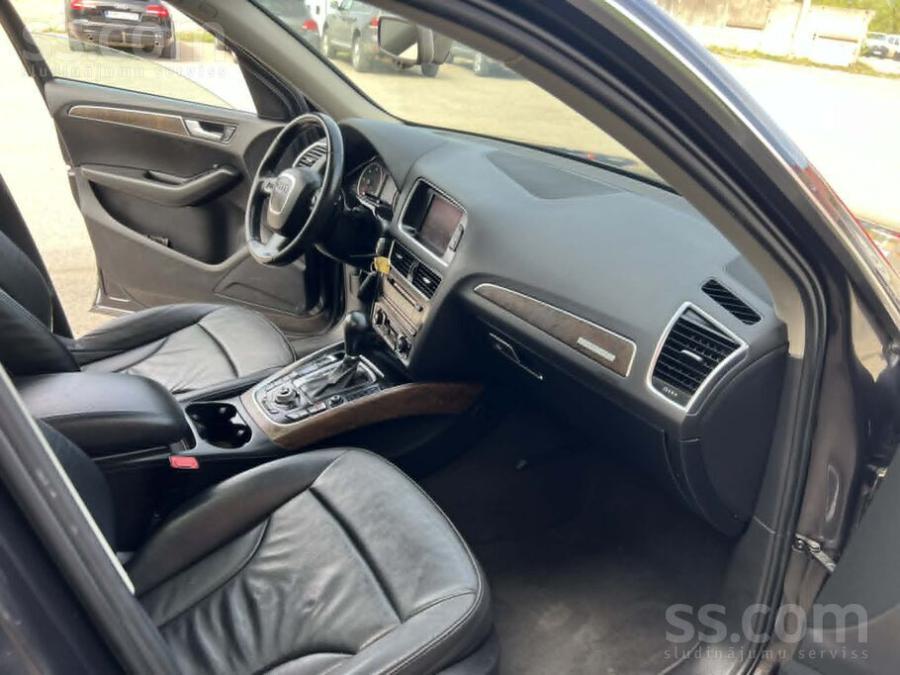 Brūns Audi Q5 2010 Rēzekne, ar dzinēja tilpumu 3.00 L un nobraukumu 0 tūkst. km par 8250 €, foto 13 vietnē AUTOMOTO.COM.LV