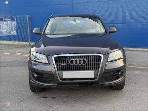 Brown Audi Q5 2010 in Taurage, with an engine capacity of 1.97 L and mileage of 239 thousand km for 8000 €, photo 4 on AUTOMOTO.COM.LV