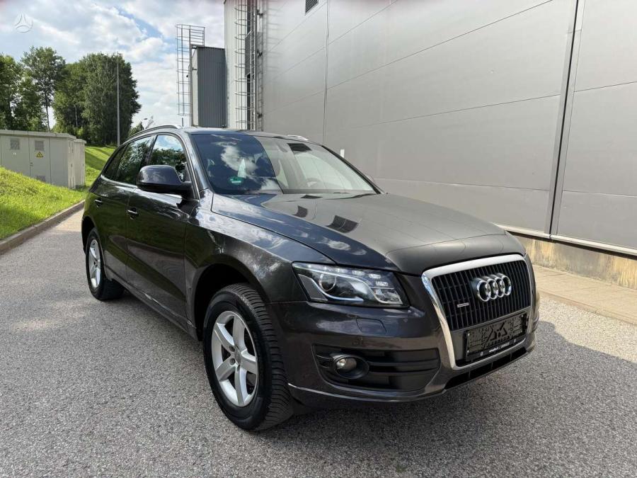 Brūns Audi Q5 2010 Alīta, ar dzinēja tilpumu 2.00 L un nobraukumu 285 tūkst. km par 8100 €, foto 3 vietnē AUTOMOTO.COM.LV