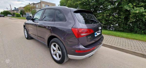Brūns Audi Q5 2010 Tauragė, ar dzinēja tilpumu 1.97 L un nobraukumu 289 tūkst. km par 8000 €, foto 4 vietnē AUTOMOTO.COM.LV