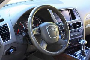 Brūns Audi Q5 2010 Kretinga, ar dzinēja tilpumu 2.97 L un nobraukumu 277 tūkst. km par 9999 €, foto 21 vietnē AUTOMOTO.COM.LV