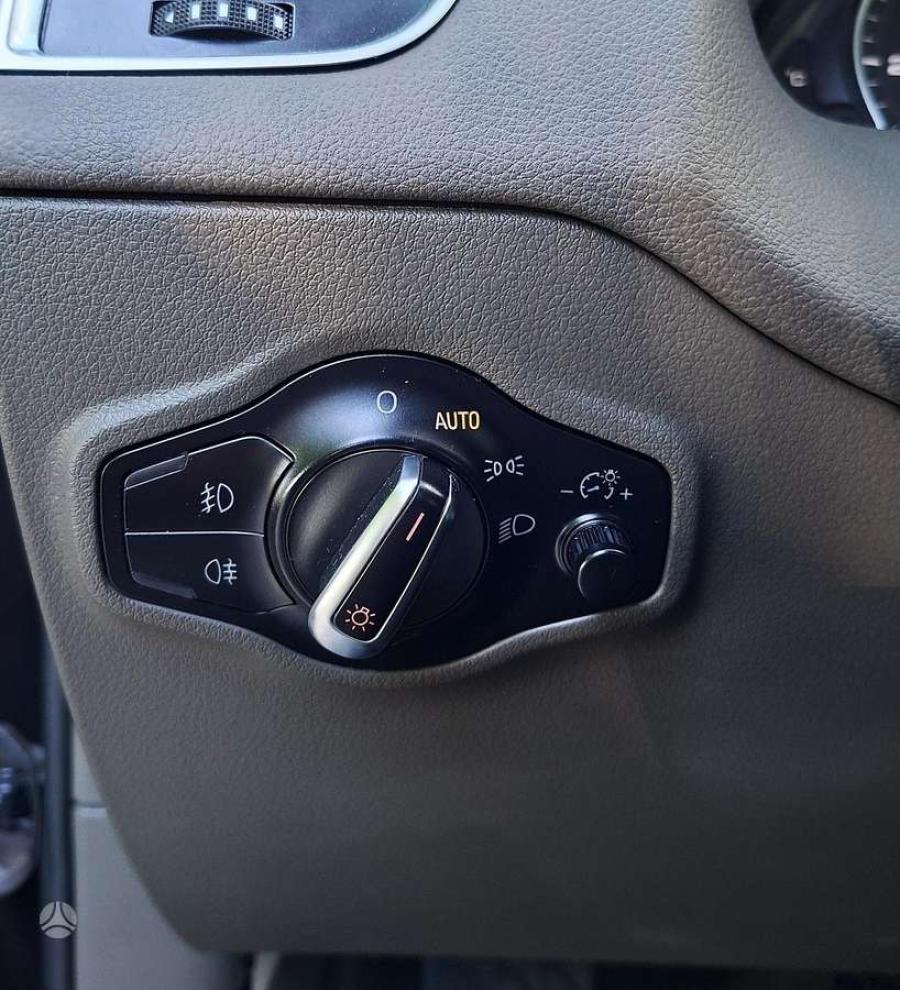 Brūns Audi Q5 2010 Kretinga, ar dzinēja tilpumu 2.97 L un nobraukumu 277 tūkst. km par 9999 €, foto 23 vietnē AUTOMOTO.COM.LV